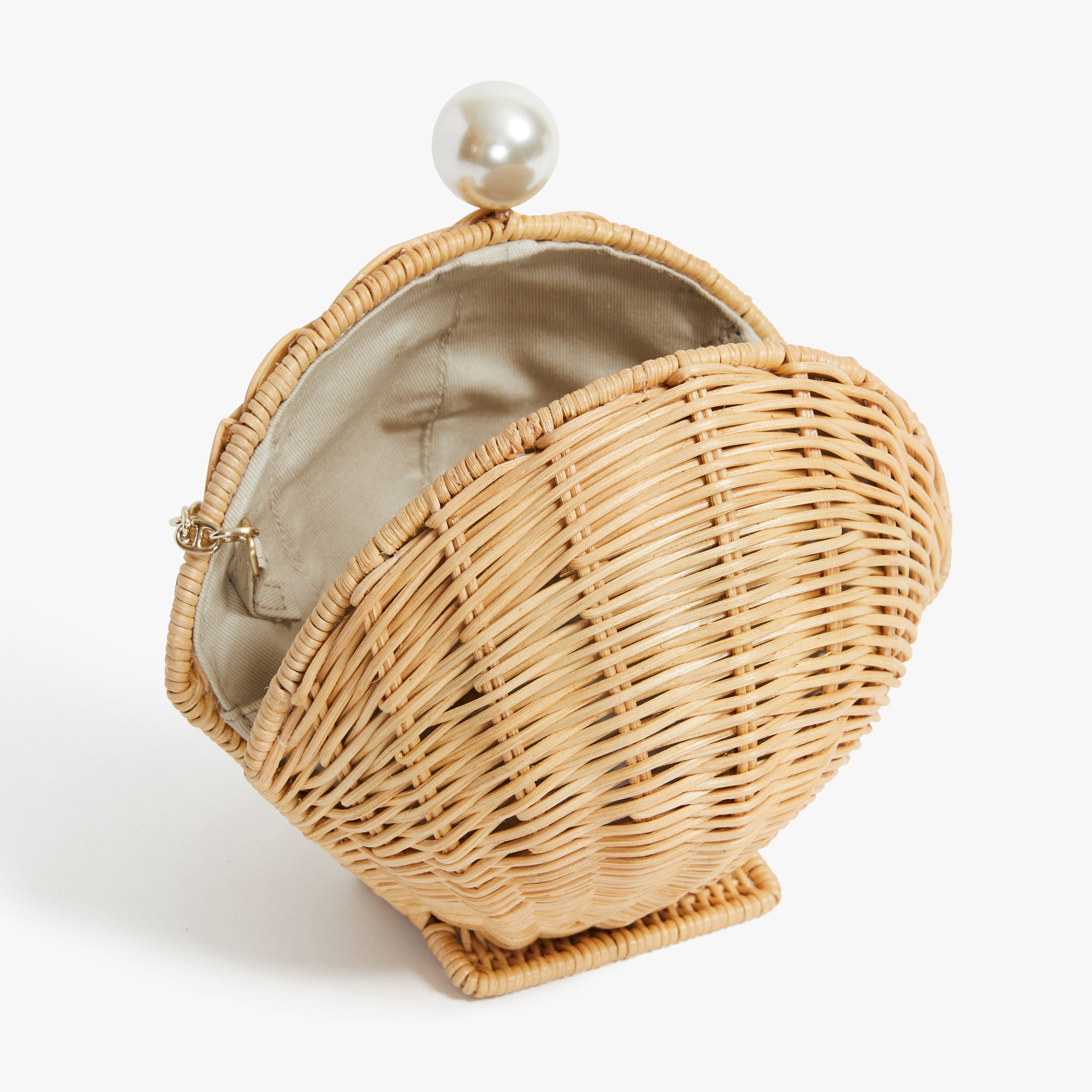 The Shell – Pamela Munson